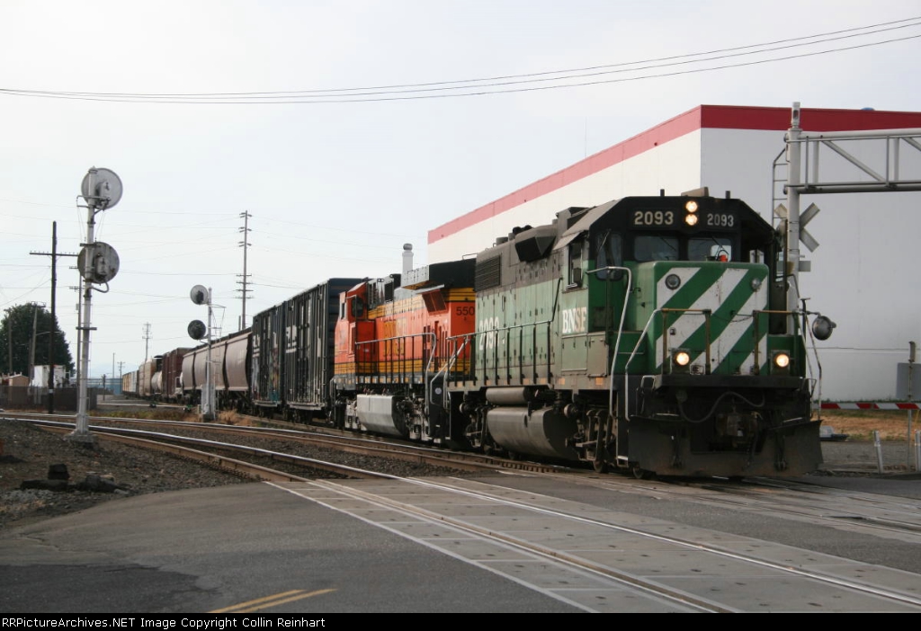 BNSF 2093